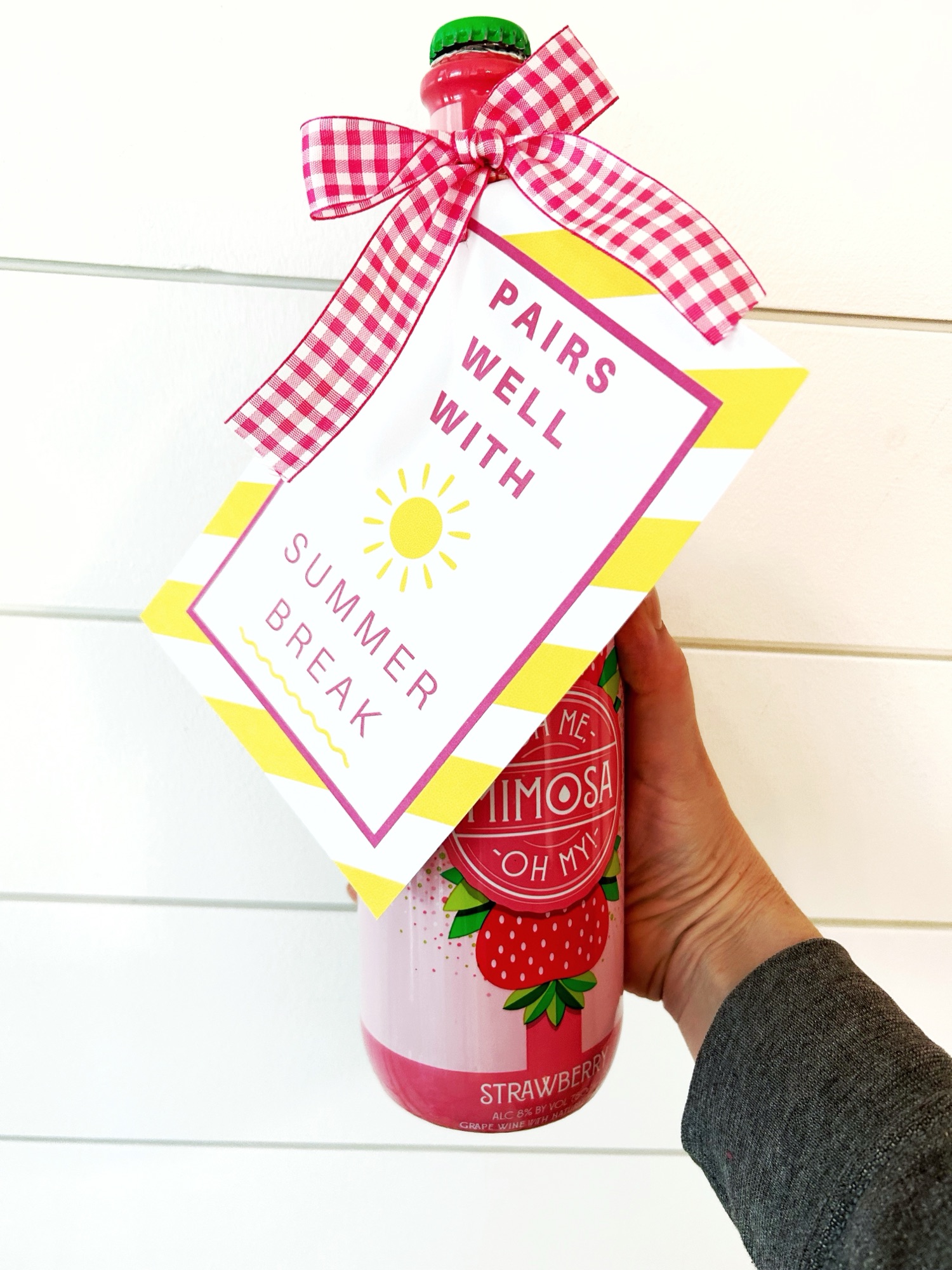 Teacher Gift - Pairs Well with Summer Break Wine Tag Printable - Family ...