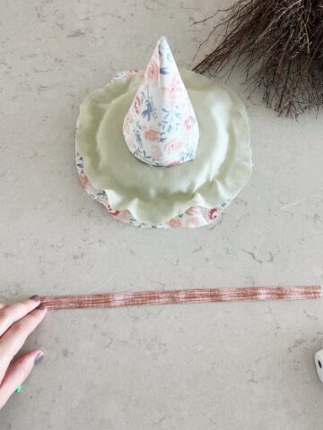 DIY Shabby Chic Witch Hats - Family and the Lake House